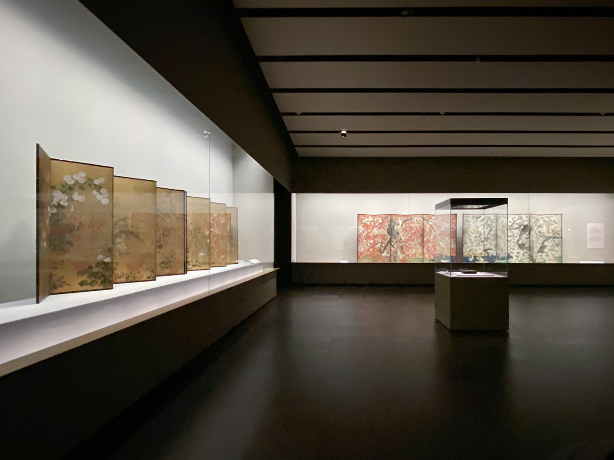 四季の草花に見る日本の美 ― 根津美術館で「花を愛で、月を望む」 ニュース アイエム[インターネットミュージアム]